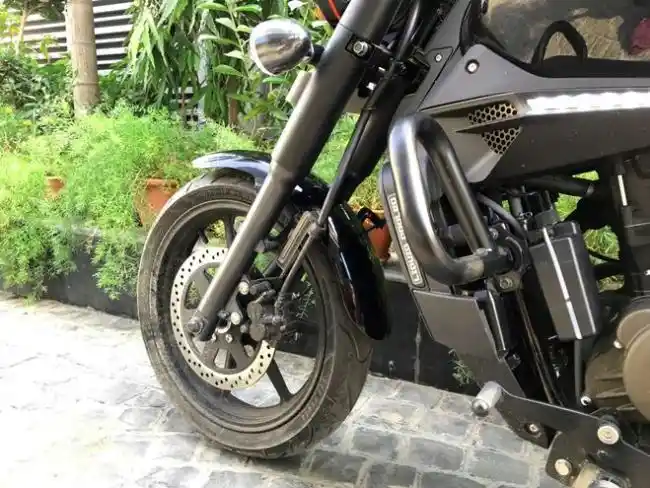 UM Renegade Commando 300 – SixSeller